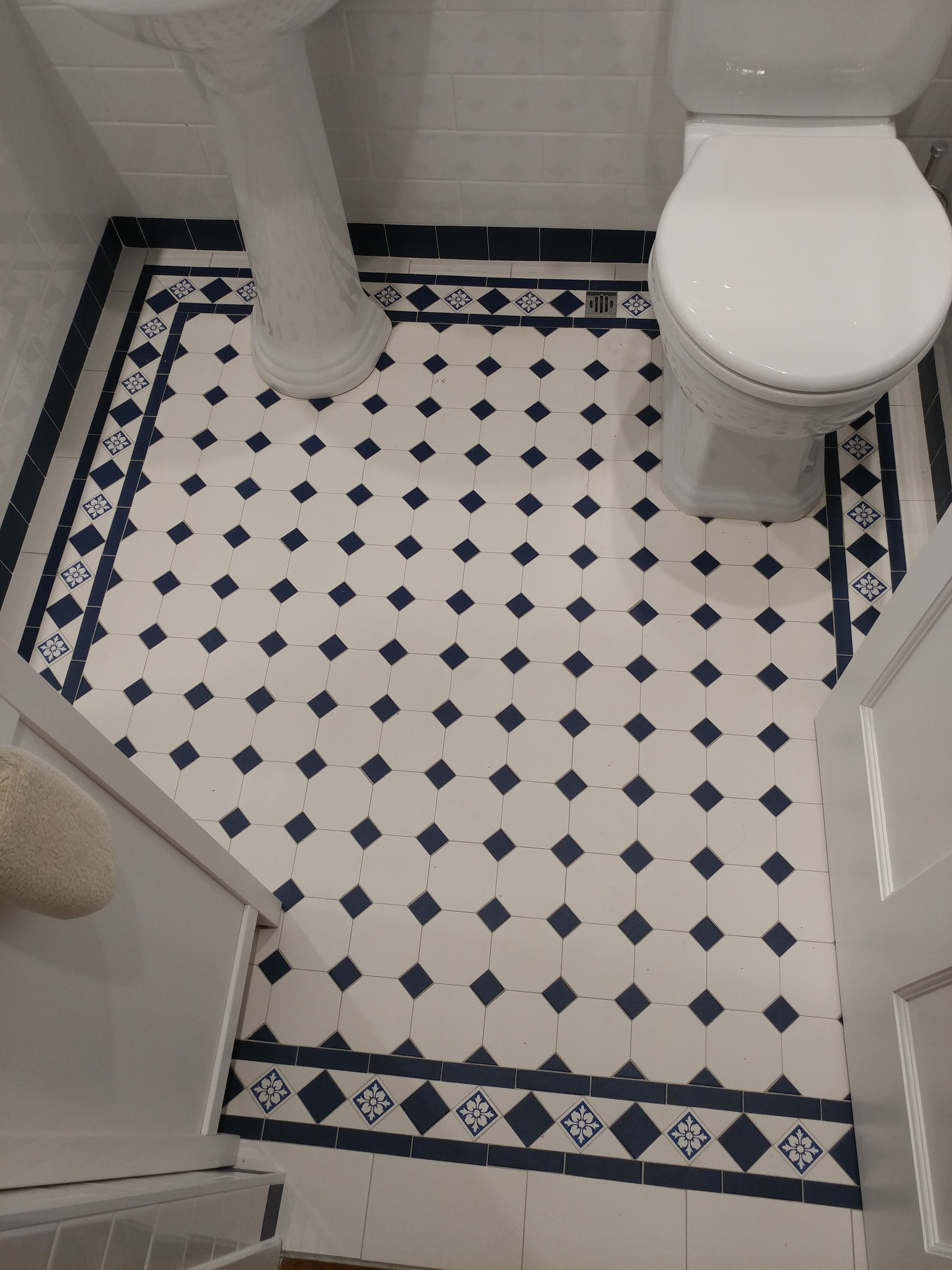 Bathroom Gallery 42 - Renditions Tiles