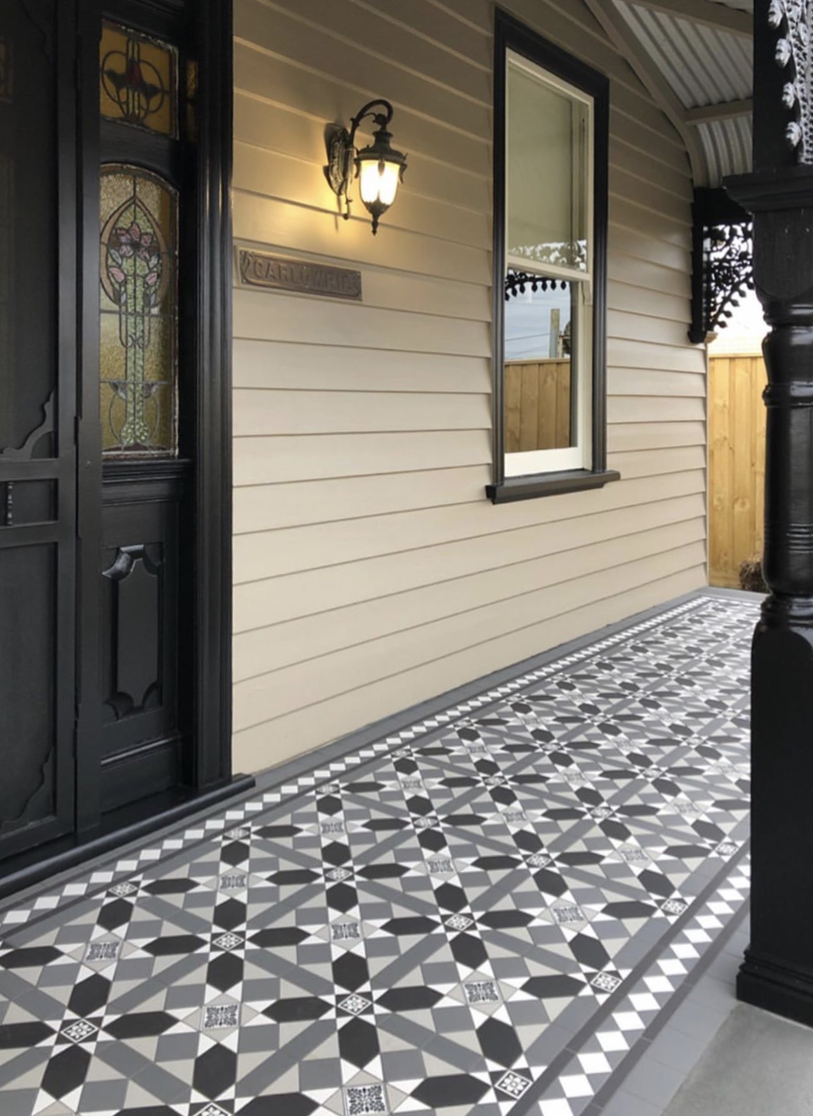 Tessellated Gallery 5 - Renditions Tiles