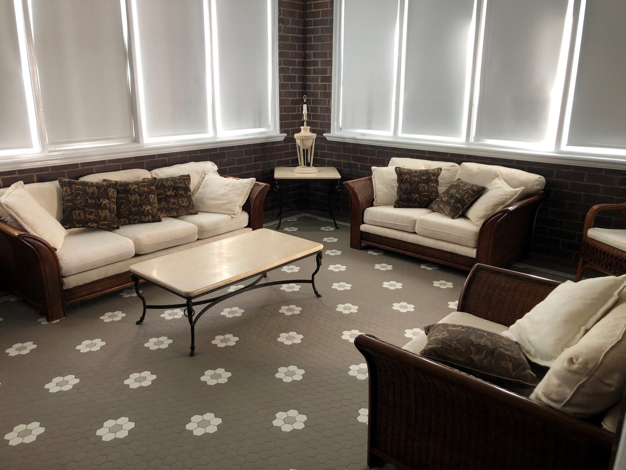 Hexagon Gallery 12 - Renditions Tiles