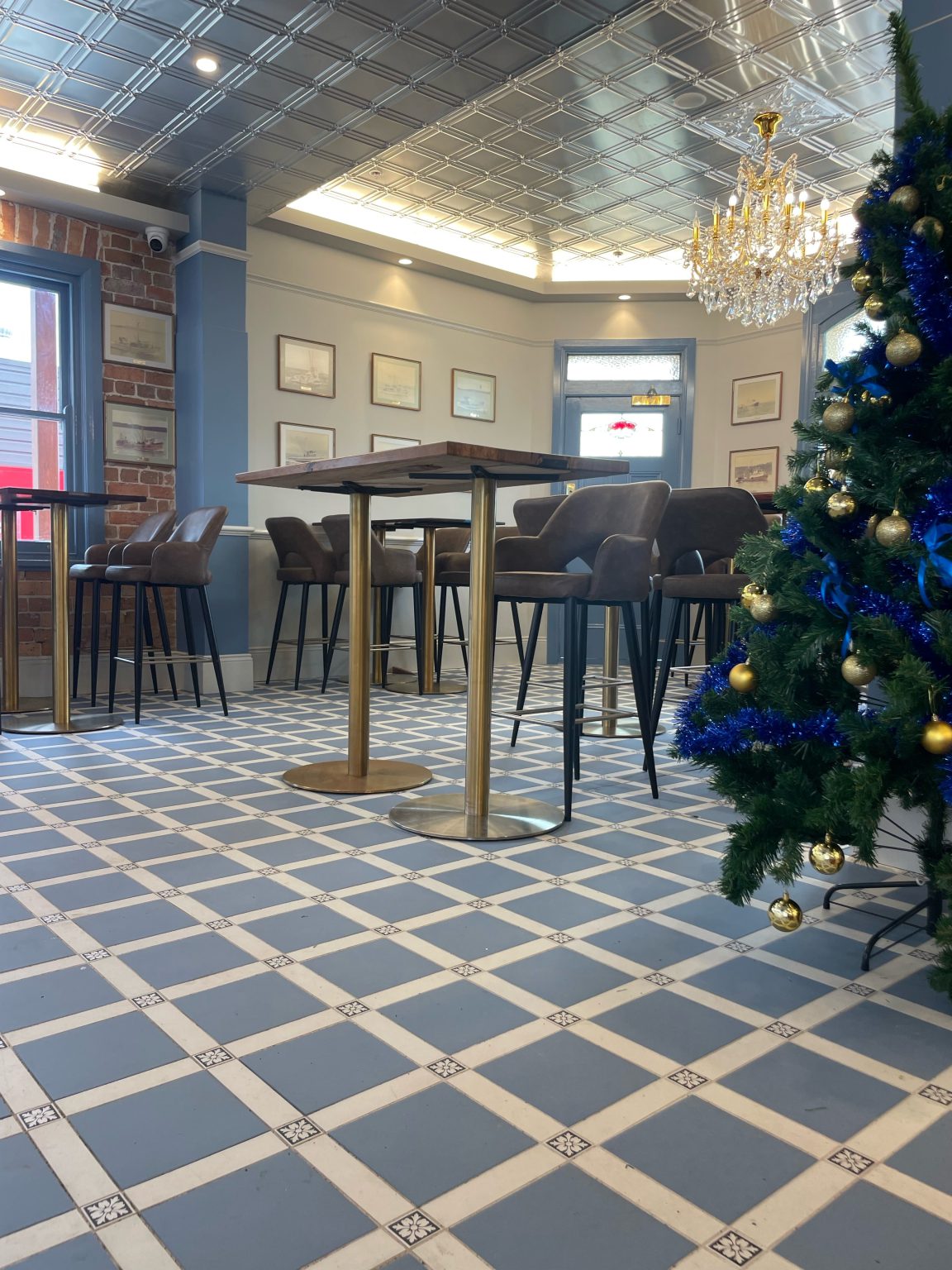 Commercial Gallery 50 - Renditions Tiles